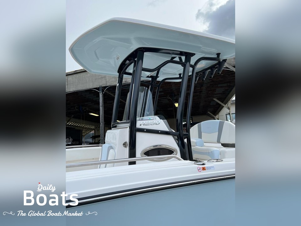 2022 Robalo R230 Center Console for sale. View price, photos and Buy ...