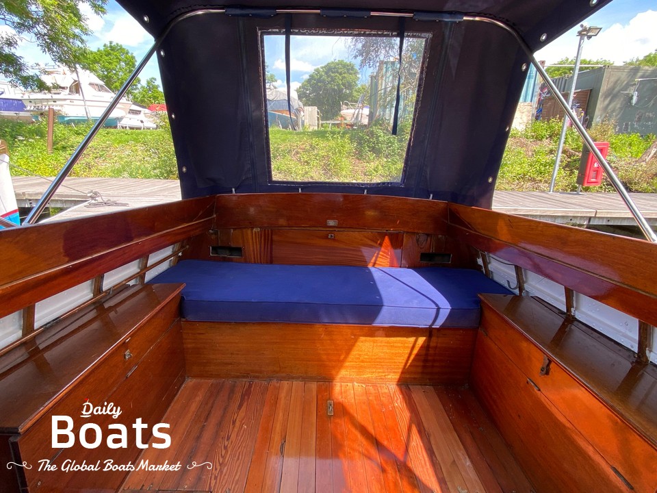 1950 Classic Craft William Osbourne Swift for sale. View price, photos ...