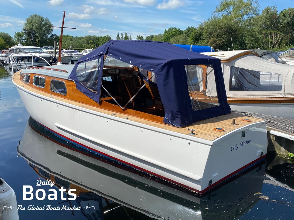 1950 Classic Craft William Osbourne Swift for sale. View price, photos ...