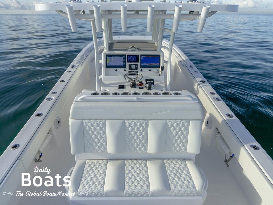 2023 Invincible 33 Catamaran for sale. View price, photos and Buy 2023 ...