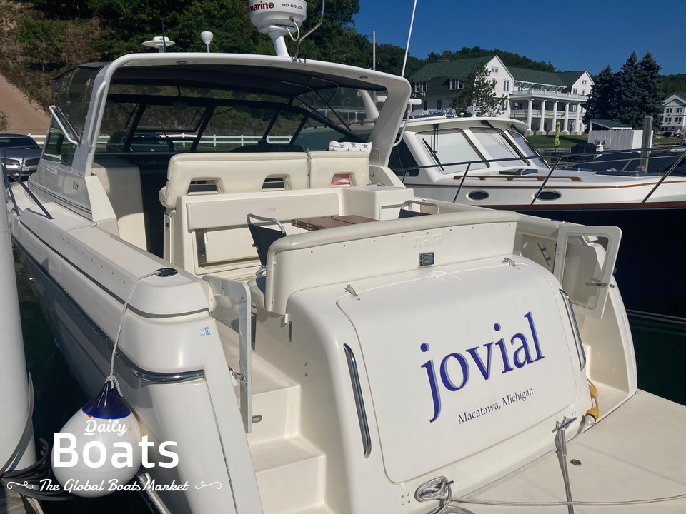 1998 Tiara Yachts 3500 Express for sale. View price, photos and Buy ...