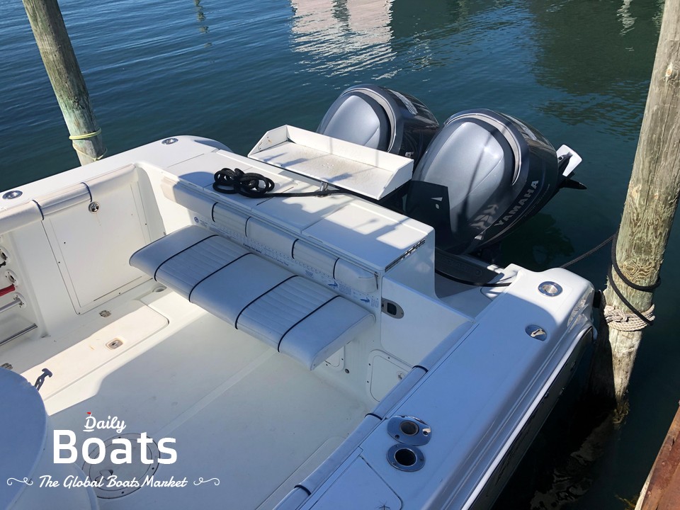 2004 Polar 2700 Center Console for sale. View price, photos and Buy ...