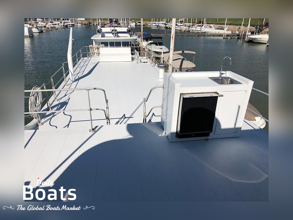 1989 Pluckebaum 75 Costal Cruiser for sale. View price, photos and Buy ...