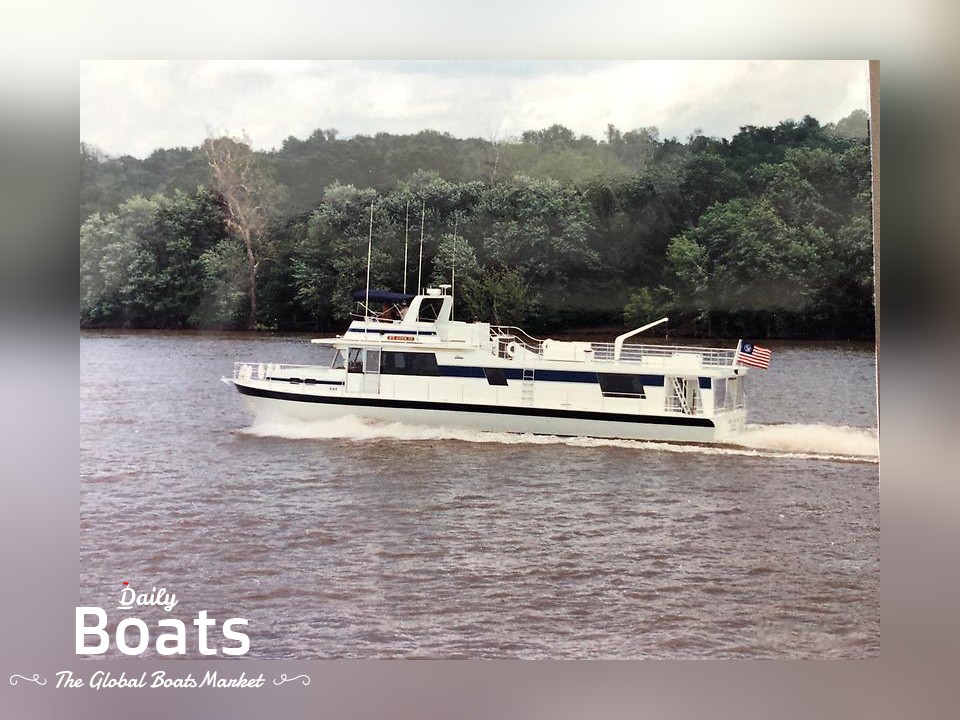 1989 Pluckebaum 75 Costal Cruiser for sale. View price, photos and Buy ...