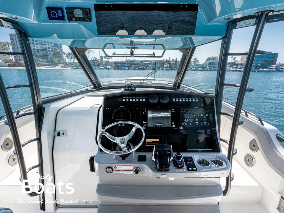 2022 Boston Whaler 420 Outrage for sale. View price, photos and Buy ...