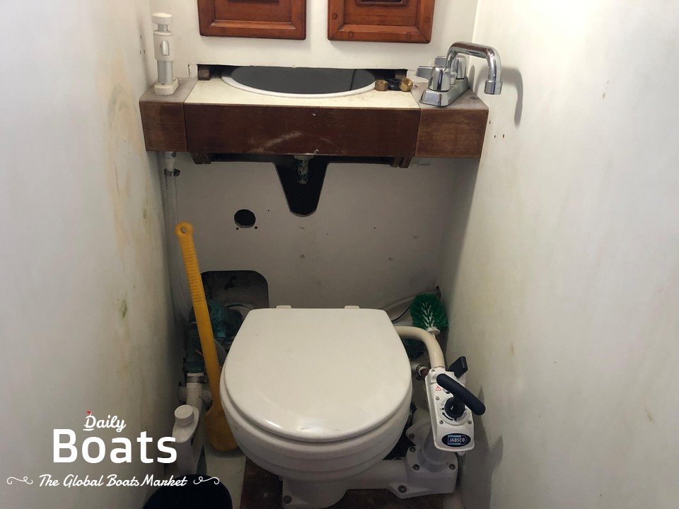 1978 Cheoy Lee Clipper 33 Ketch for sale. View price, photos and Buy ...