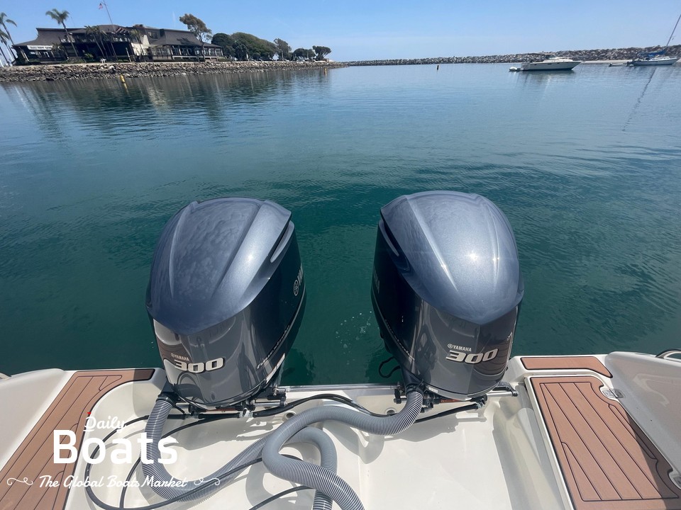 2009 Pursuit 315 Offshore for sale. View price, photos and Buy 2009 ...