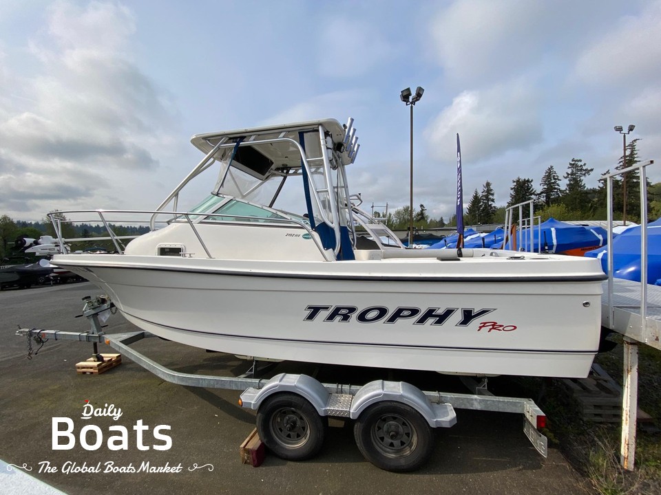 2009 Trophy 2152 Pro for sale. View price, photos and Buy 2009 Trophy ...