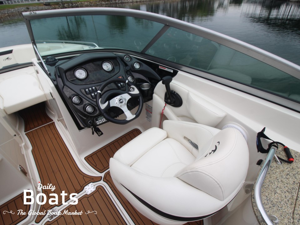2011 Monterey 264Fs for sale. View price, photos and Buy 2011 Monterey ...
