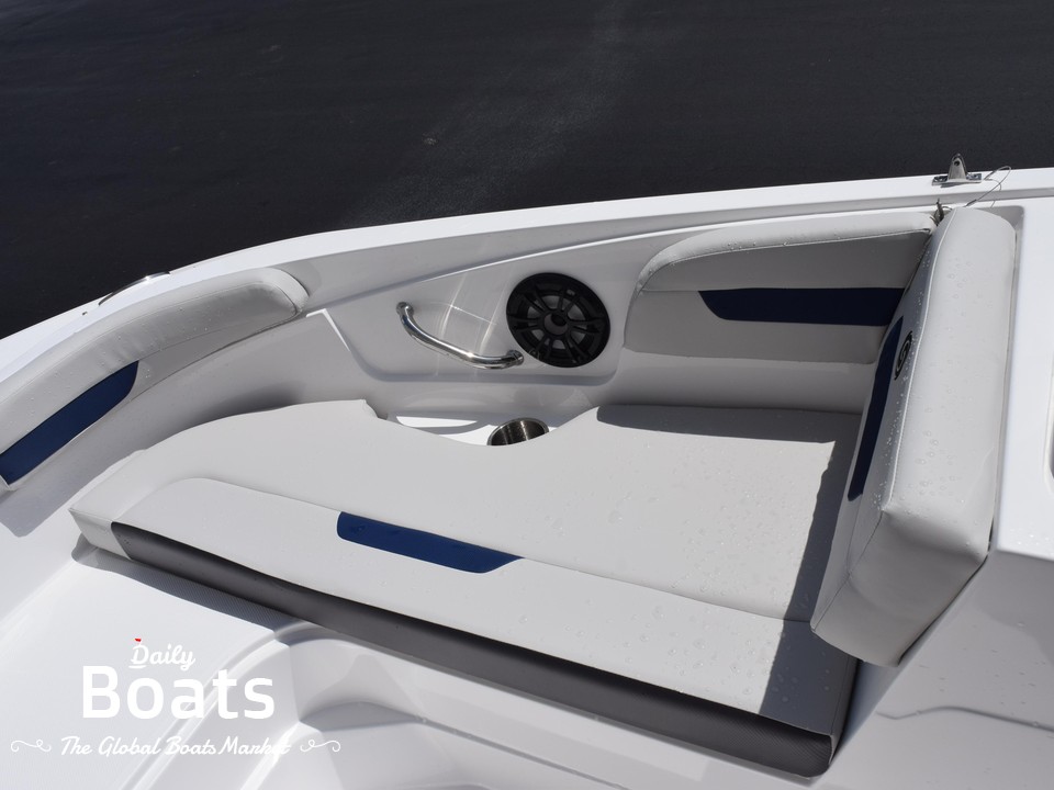 2022 Hurricane Sundeck Sport 185 Ob for sale. View price, photos and ...