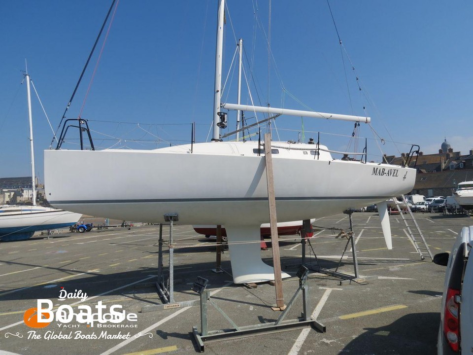 2011 J Boats J/97 for sale. View price, photos and Buy 2011 J Boats J ...