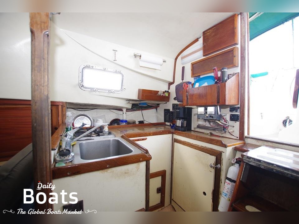 1976 Bombay Clipper 31 - Deep Draft Version (5'5") for sale. View price ...