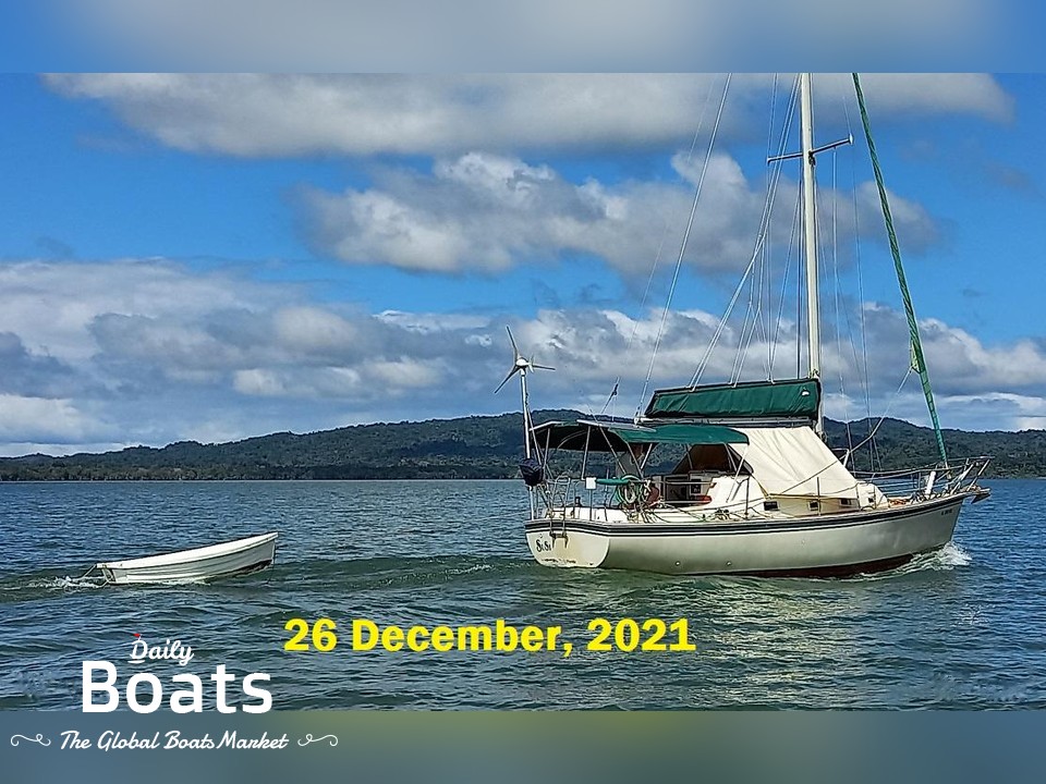 1976 Bombay Clipper 31 - Deep Draft Version (5'5") for sale. View price ...