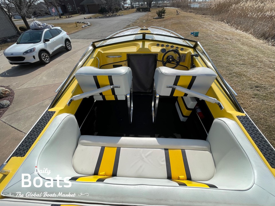 1990 Checkmate Convincor 251 Gtx for sale. View price, photos and Buy ...