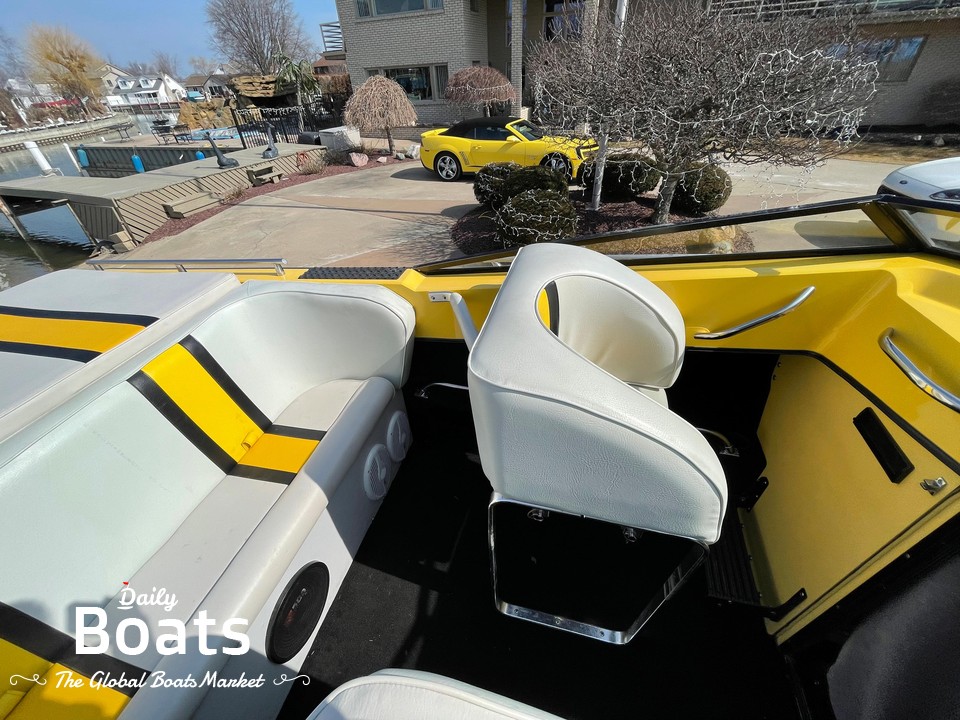 1990 Checkmate Convincor 251 Gtx for sale. View price, photos and Buy ...