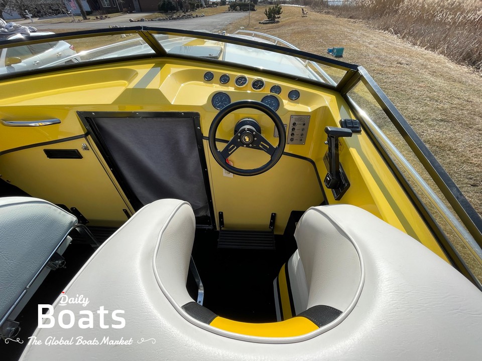 1990 Checkmate Convincor 251 Gtx for sale. View price, photos and Buy ...