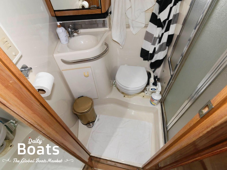 1998 Bayliner 3488 Avanti for sale. View price, photos and Buy 1998 ...