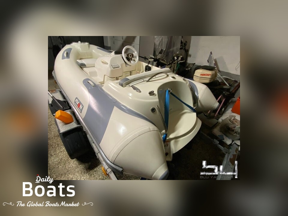 2010 Avon Inflatables 320 Jet for sale. View price, photos and Buy 2010 ...