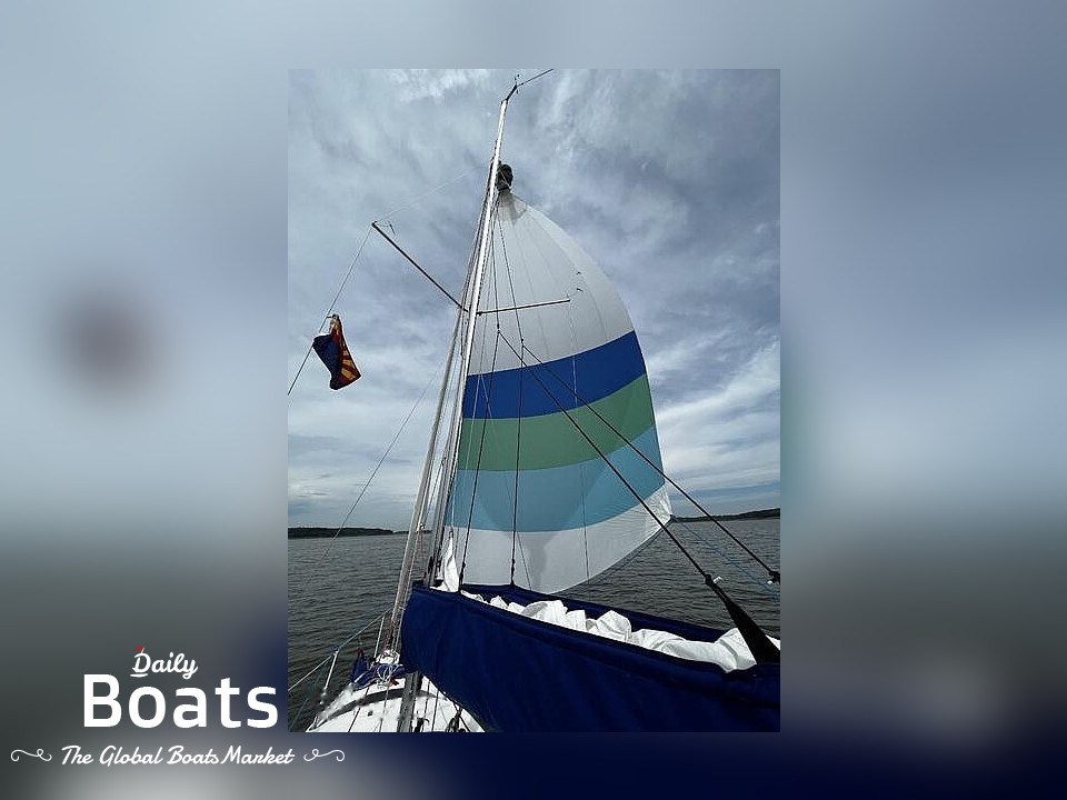 2007 MacGregor 26M for sale. View price, photos and Buy 2007 MacGregor ...