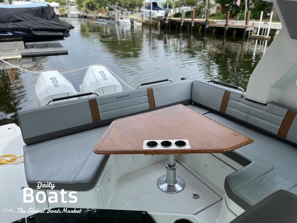 2021 Bénéteau Gran Turismo 32 Outboard for sale. View price, photos and ...