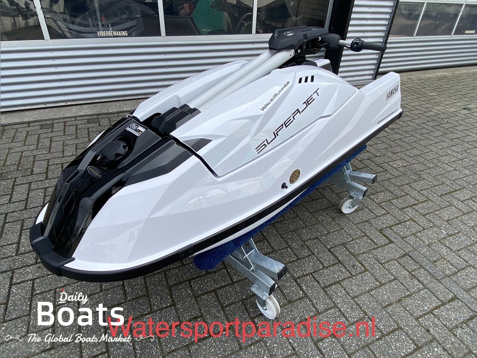 2022 Yamaha Superjet for sale. View price, photos and Buy 2022 Yamaha ...