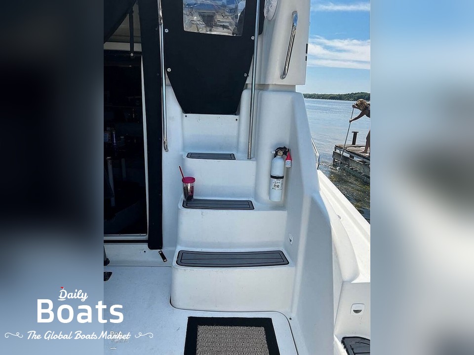 1995 Silverton 362 for sale. View price, photos and Buy 1995 Silverton ...