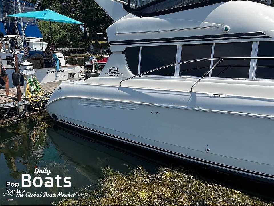 1995 Silverton 362 for sale. View price, photos and Buy 1995 Silverton ...