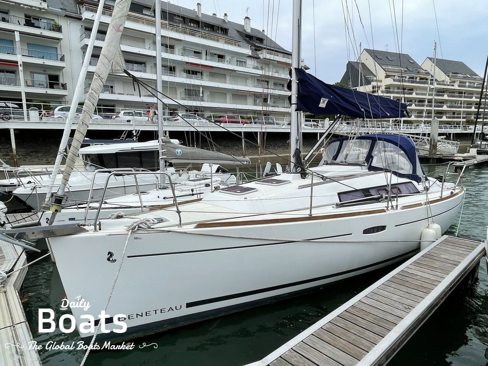 2011 Bénéteau Oceanis 31 Lifting Keel for sale. View price, photos and ...