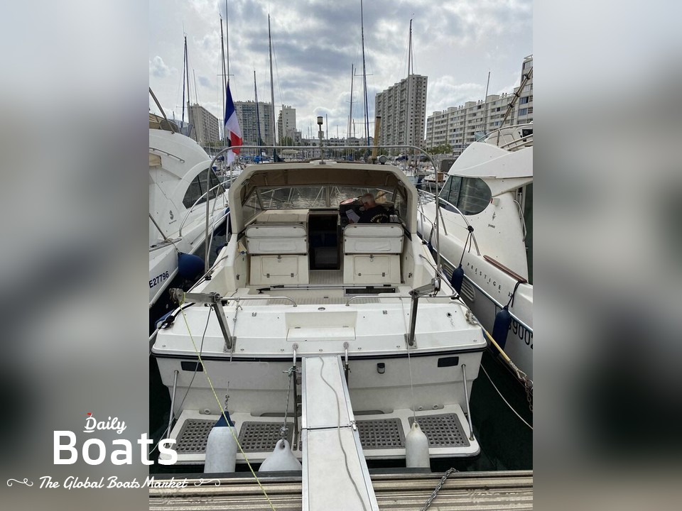 1986 Princess Yachts 286 Riviera for sale. View price, photos and Buy ...