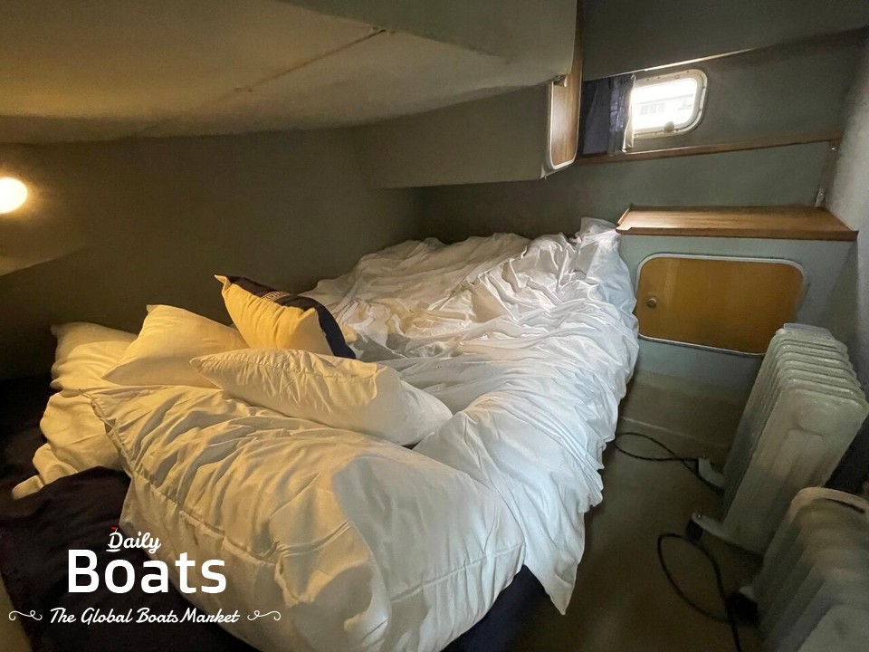 1989 Colvic Craft Suncruiser 35 for sale. View price, photos and Buy ...