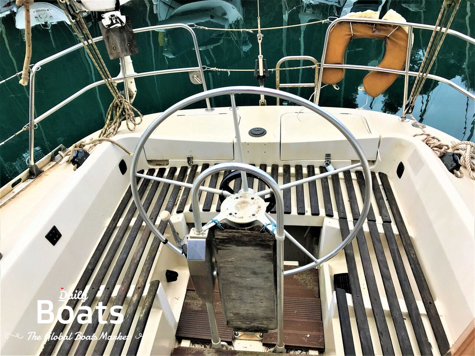 1981 Bénéteau First 35 S5 for sale. View price, photos and Buy 1981 ...