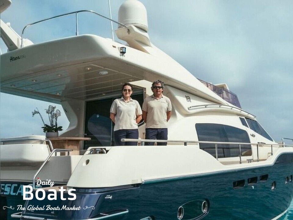 2005 Ferretti Yachts Altura 690 for sale. View price, photos and Buy ...