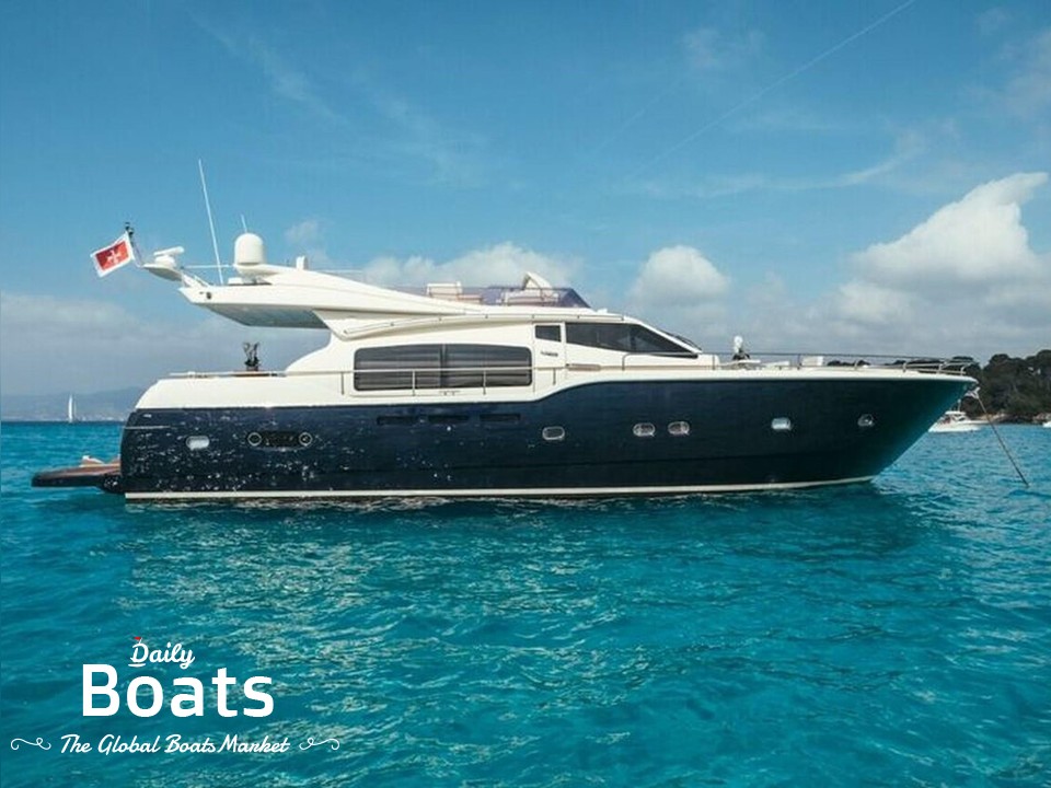 2005 Ferretti Yachts Altura 690 for sale. View price, photos and Buy ...