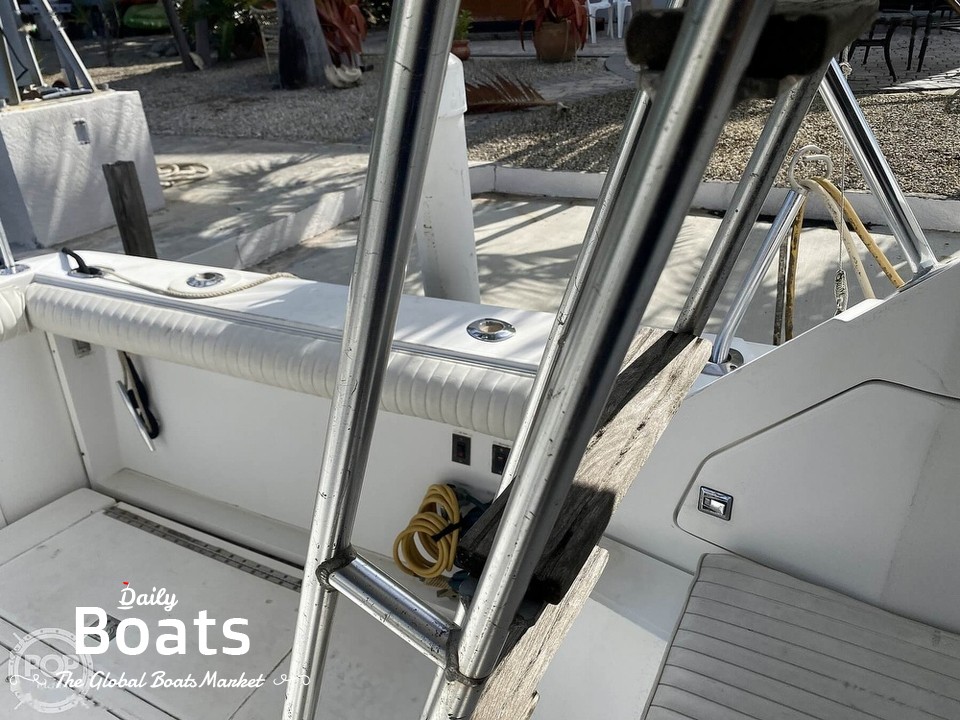 1992 Phoenix Marine 33 Sfx for sale. View price, photos and Buy 1992 ...