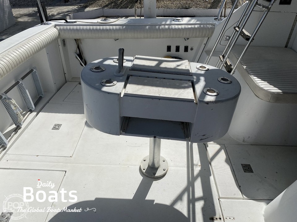 1992 Phoenix Marine 33 Sfx for sale. View price, photos and Buy 1992 ...