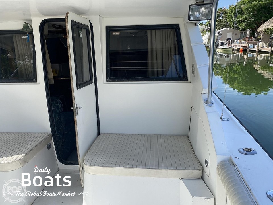 1992 Phoenix Marine 33 Sfx for sale. View price, photos and Buy 1992 ...