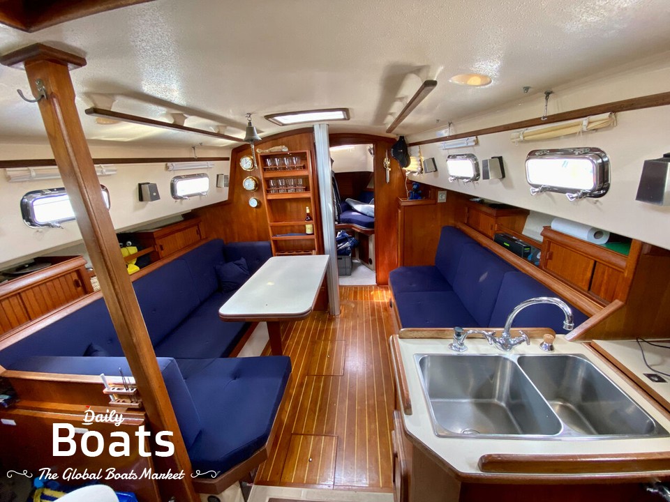 1993 Island Packet 32 for sale. View price, photos and Buy 1993 Island ...