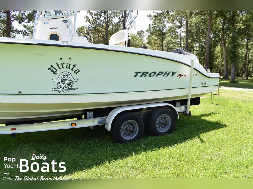 2005 Trophy Boats 2503 for sale. View price, photos and Buy 2005 Trophy ...