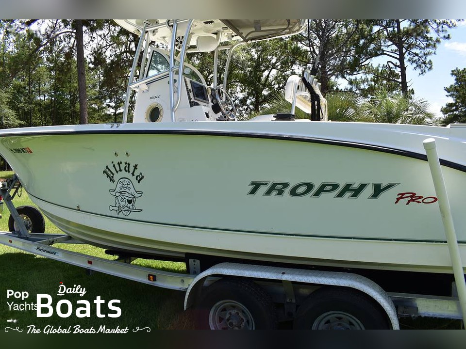 2005 Trophy Boats 2503 for sale. View price, photos and Buy 2005 Trophy ...