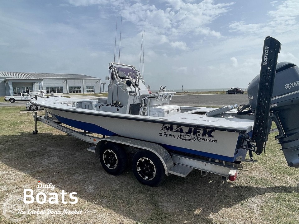 2021 Majek 25 Xtreme for sale. View price, photos and Buy 2021 Majek 25 ...
