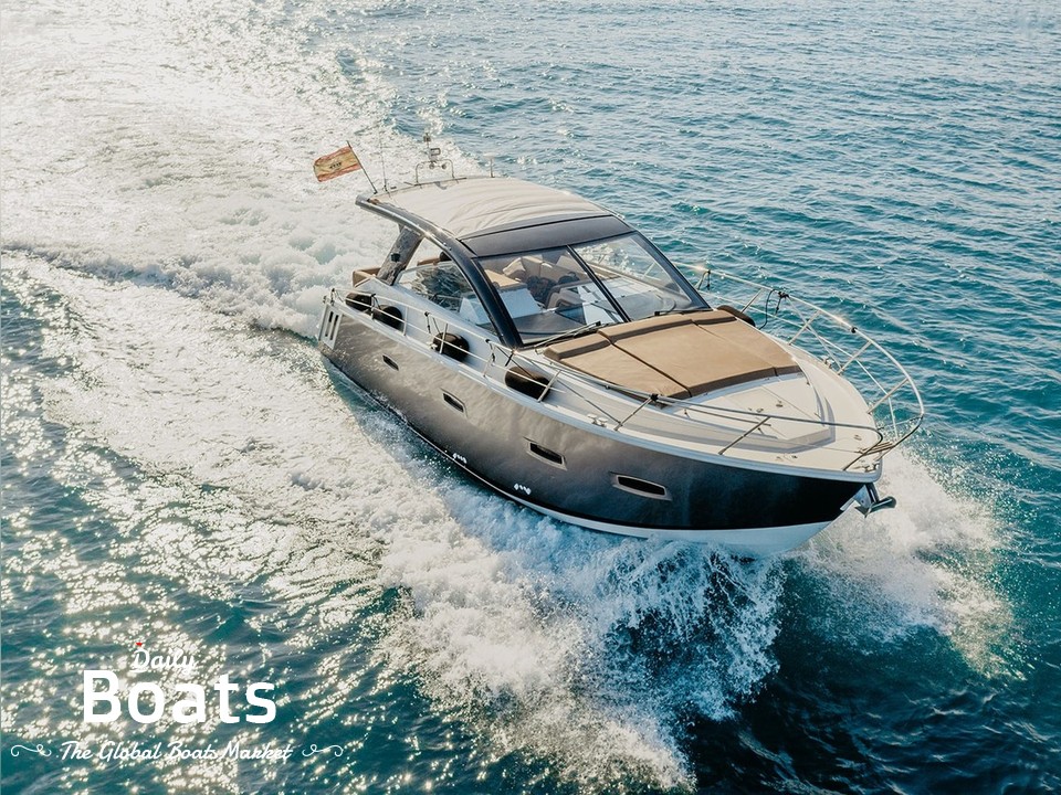 2009 Sealine Sc35 for sale. View price, photos and Buy 2009 Sealine ...