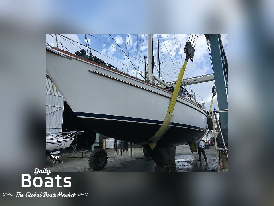 1984 Gulfstar Yachts 44 Mk Ii for sale. View price, photos and Buy 1984 ...