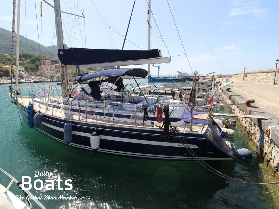 2006 Sunbeam 39 for sale. View price, photos and Buy 2006 Sunbeam 39 ...