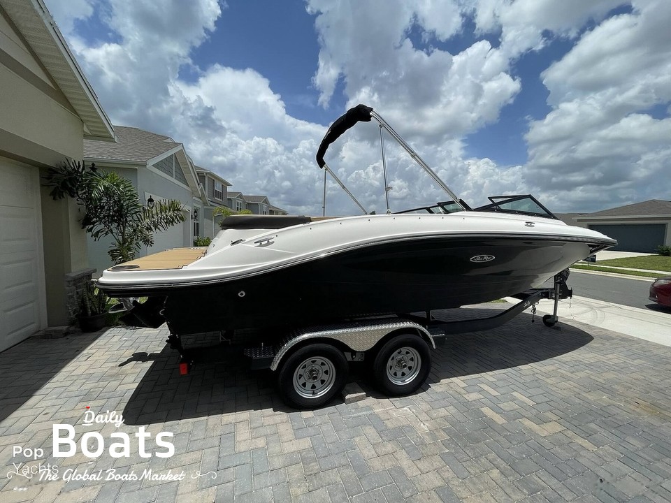 2019 Sea Ray Spx 210 for sale. View price, photos and Buy 2019 Sea Ray ...