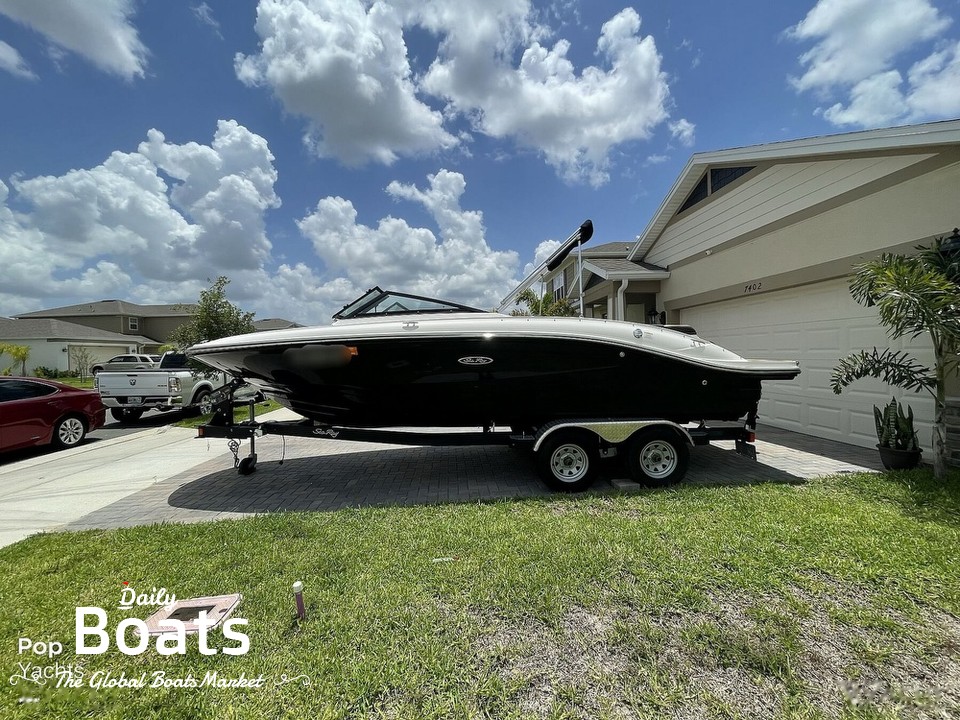 2019 Sea Ray Spx 210 for sale. View price, photos and Buy 2019 Sea Ray ...