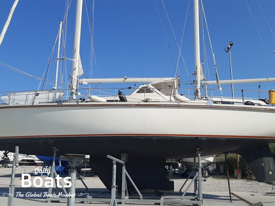 2002 Amel Super Maramu 2000 for sale. View price, photos and Buy 2002 ...