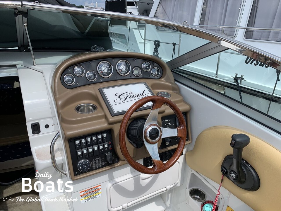 2010 Crownline 280 for sale. View price, photos and Buy 2010 Crownline ...