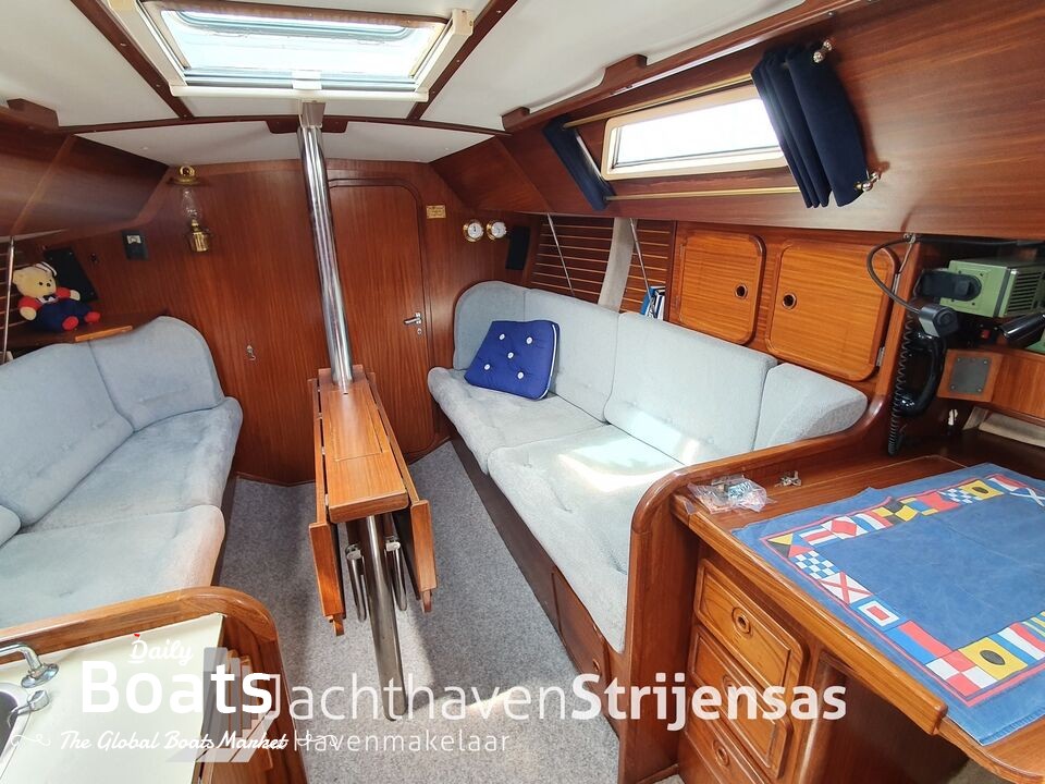 1988 Elan 33 for sale. View price, photos and Buy 1988 Elan 33 #334422