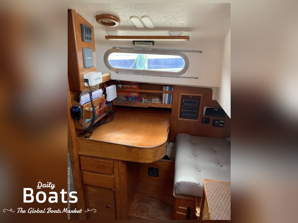 1985 Contessa Yachts / Jeremy Rogers 32 for sale. View price, photos ...