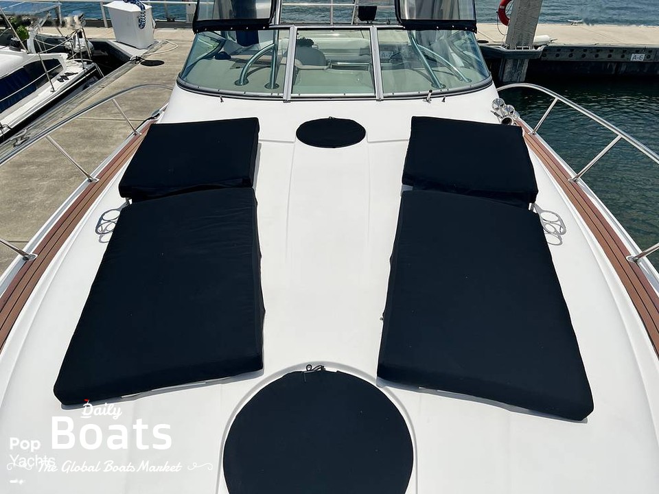 2009 Larson Cabrio 370 Day Cruiser Ips for sale. View price, photos and ...